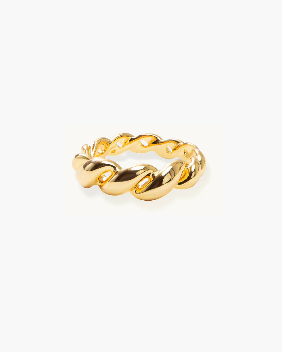 Gold Twisted Ring | En Route Jewelry
