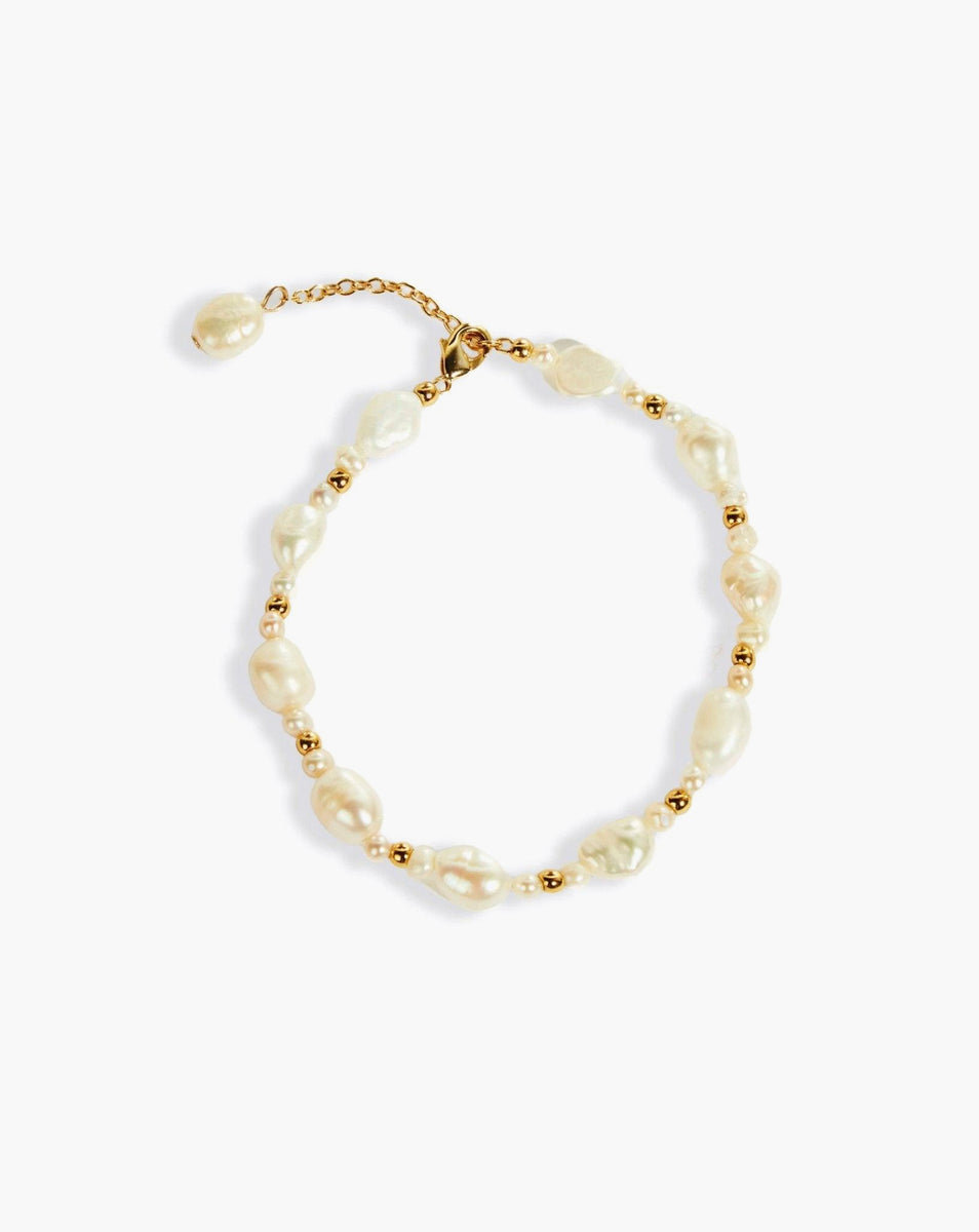 Kayla Pearl Bracelet | en route jewelry