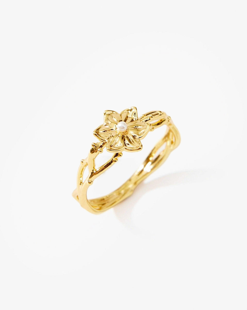 Victoria Ring | En Route Jewelry